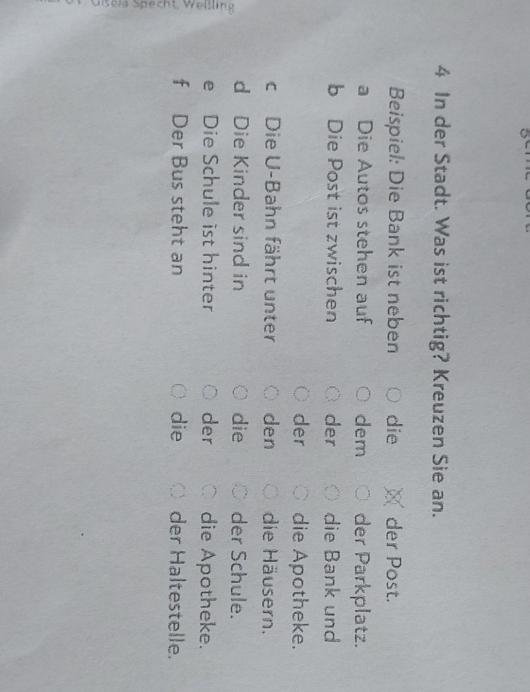 4 In der Stadt. Was ist richtig? Kreuzen Sie | StudyX