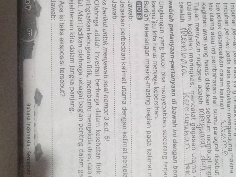 Jawab: Jelaskan perbedaan kalimat utama | StudyX