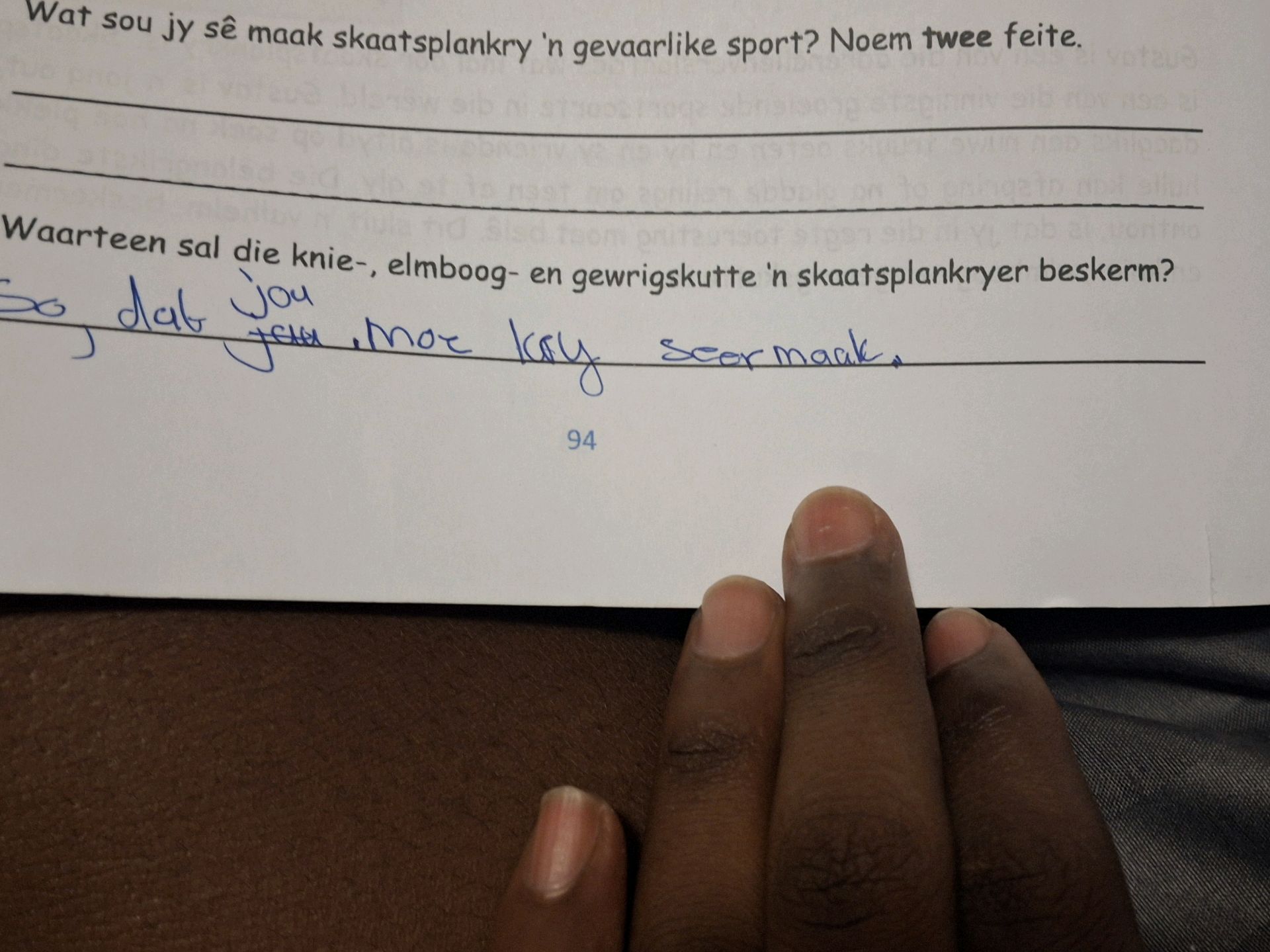 Wat sou jy sê maak skaatsplankry 'n | StudyX