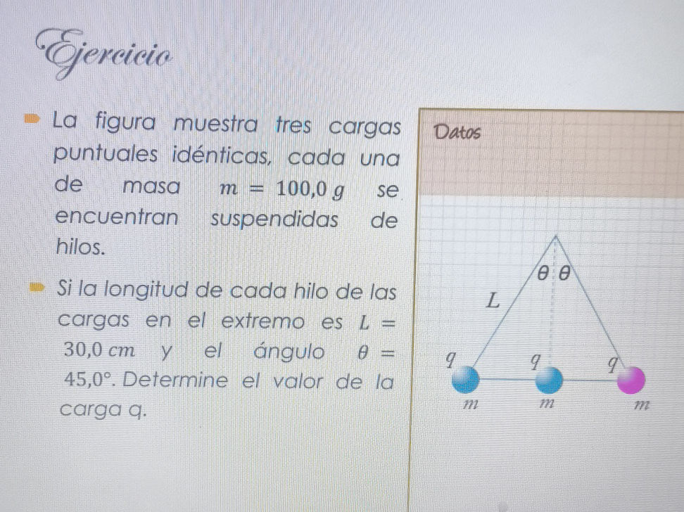 La figura muestra tres cargas puntuales | StudyX
