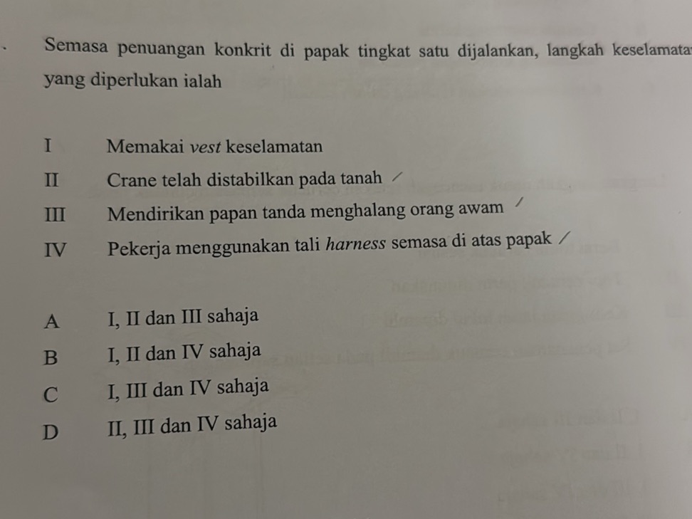 Semasa penuangan konkrit di papak tingkat | StudyX