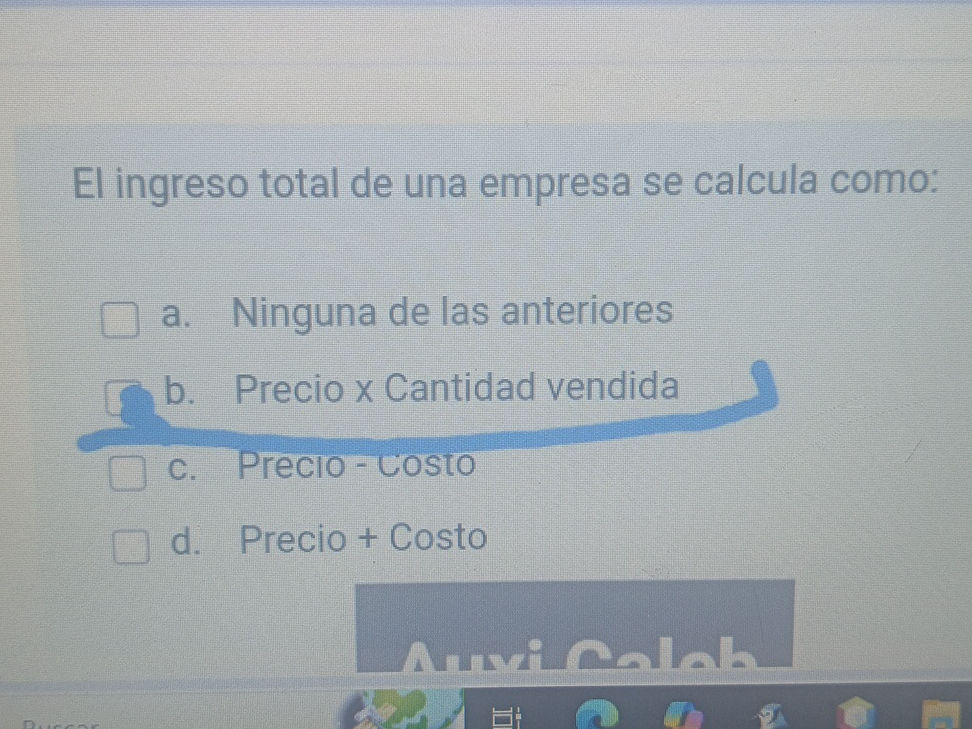 El ingreso total de una empresa se calcula | StudyX
