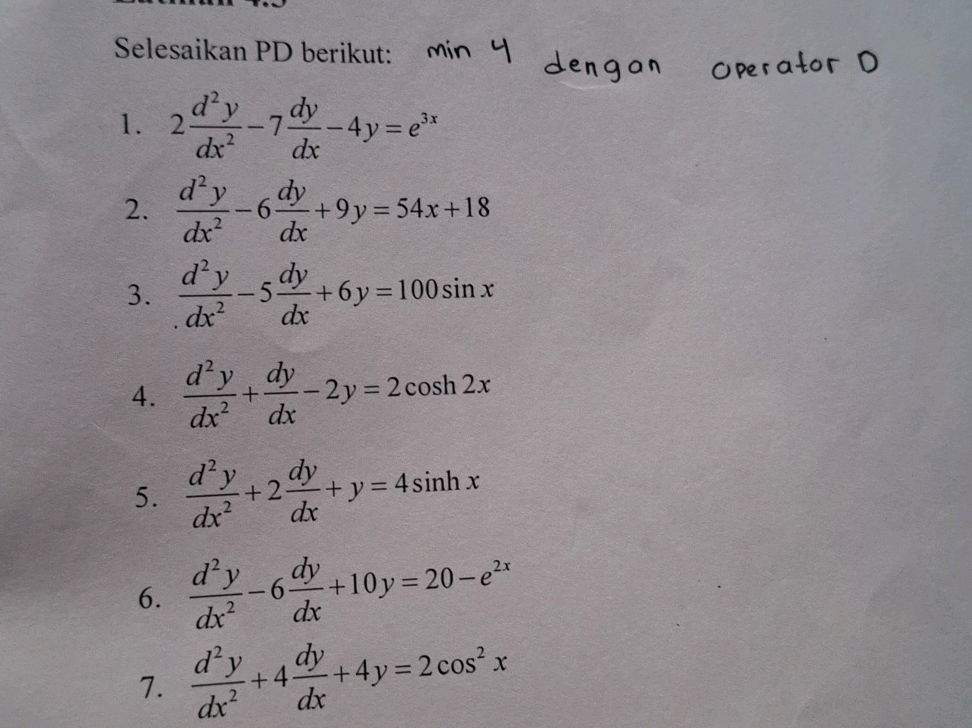 Selesaikan PD berikut: min 4 dengan operator | StudyX