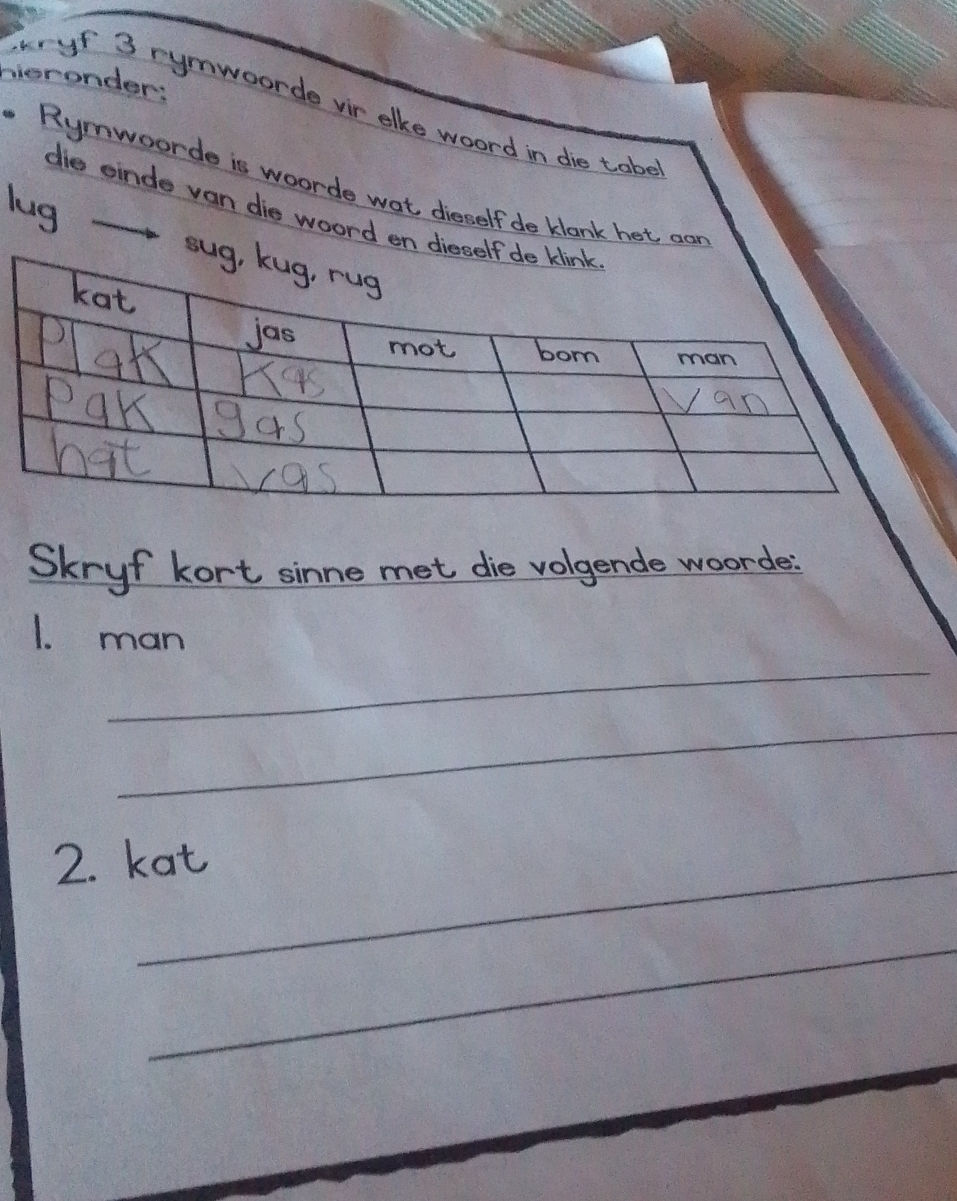 Skryf 3 rymwoorde vir elke woord in die | StudyX