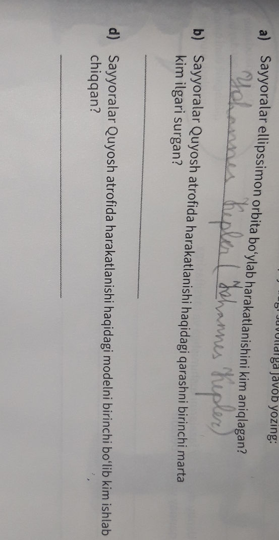 a) Sayyoralar ellipssimon orbita bo'ylab | StudyX