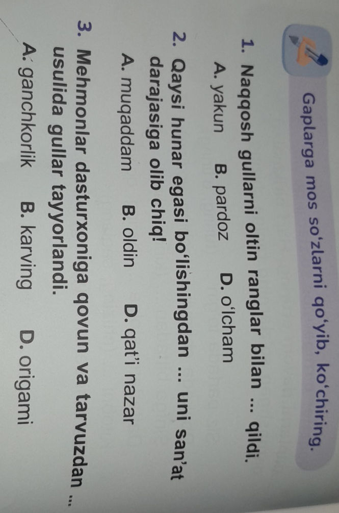 1. Naqqosh gullarni oltin ranglar bilan ... | StudyX