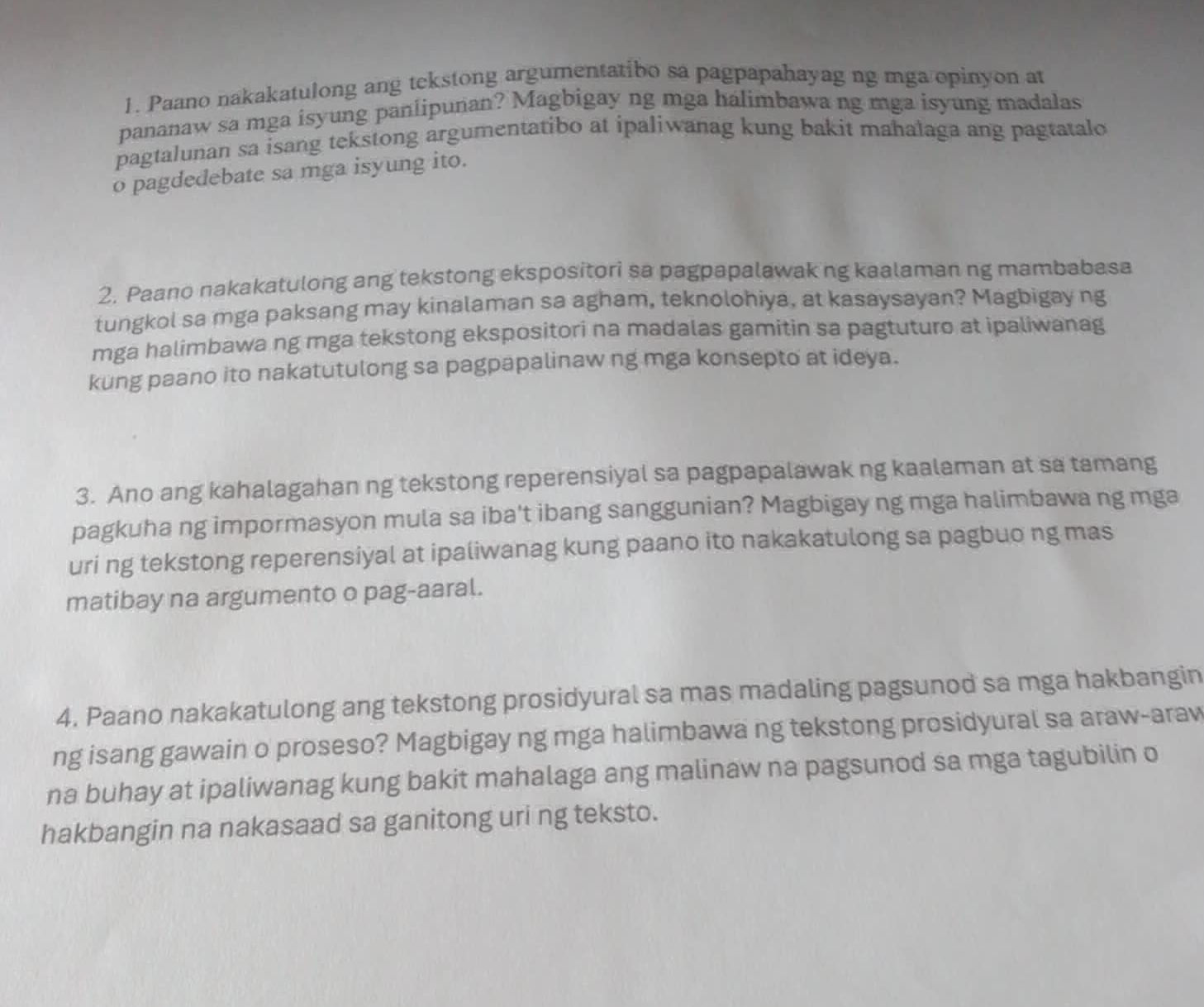 1. Paano nakakatulong ang tekstong | StudyX