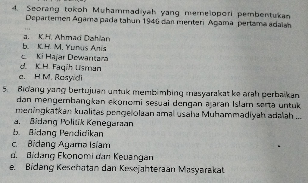4. Seorang tokoh Muhammadiyah yang | StudyX
