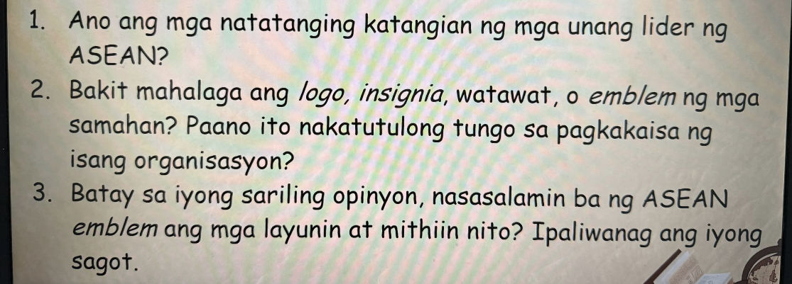 1. Ano ang mga natatanging katangian ng mga | StudyX