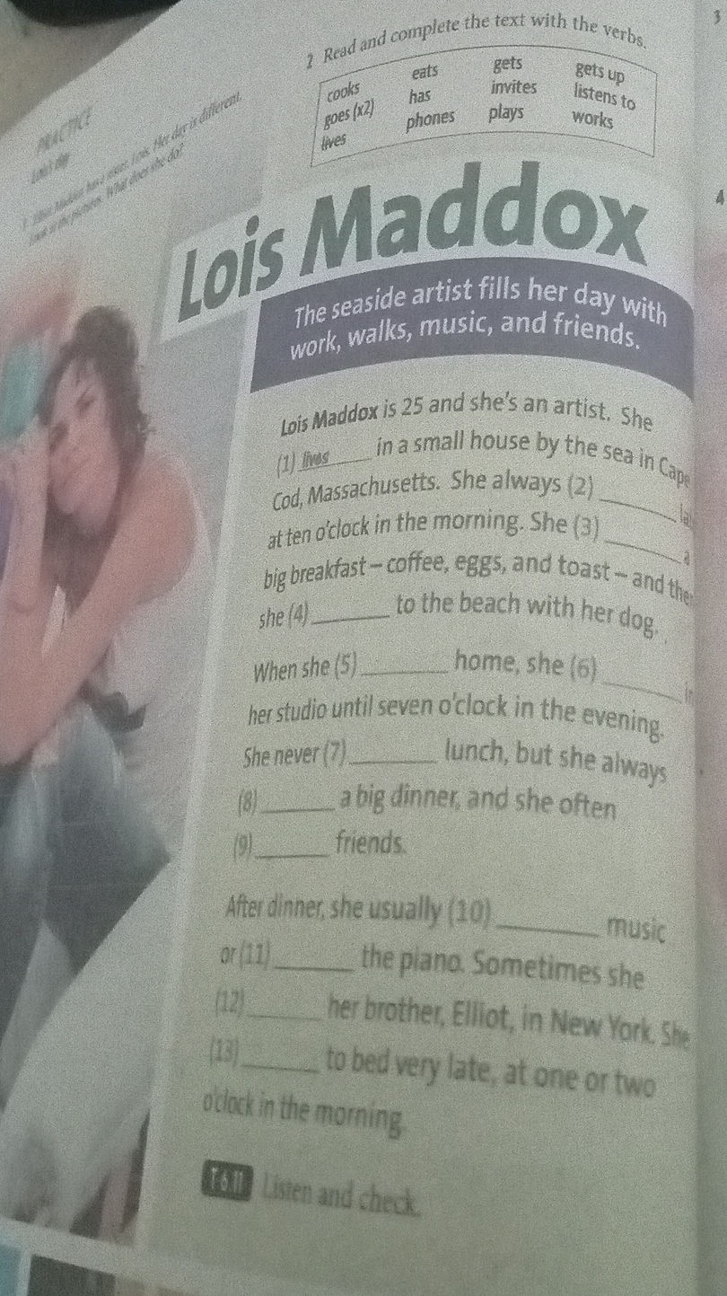 2 Read and complete the text with the verbs. | StudyX