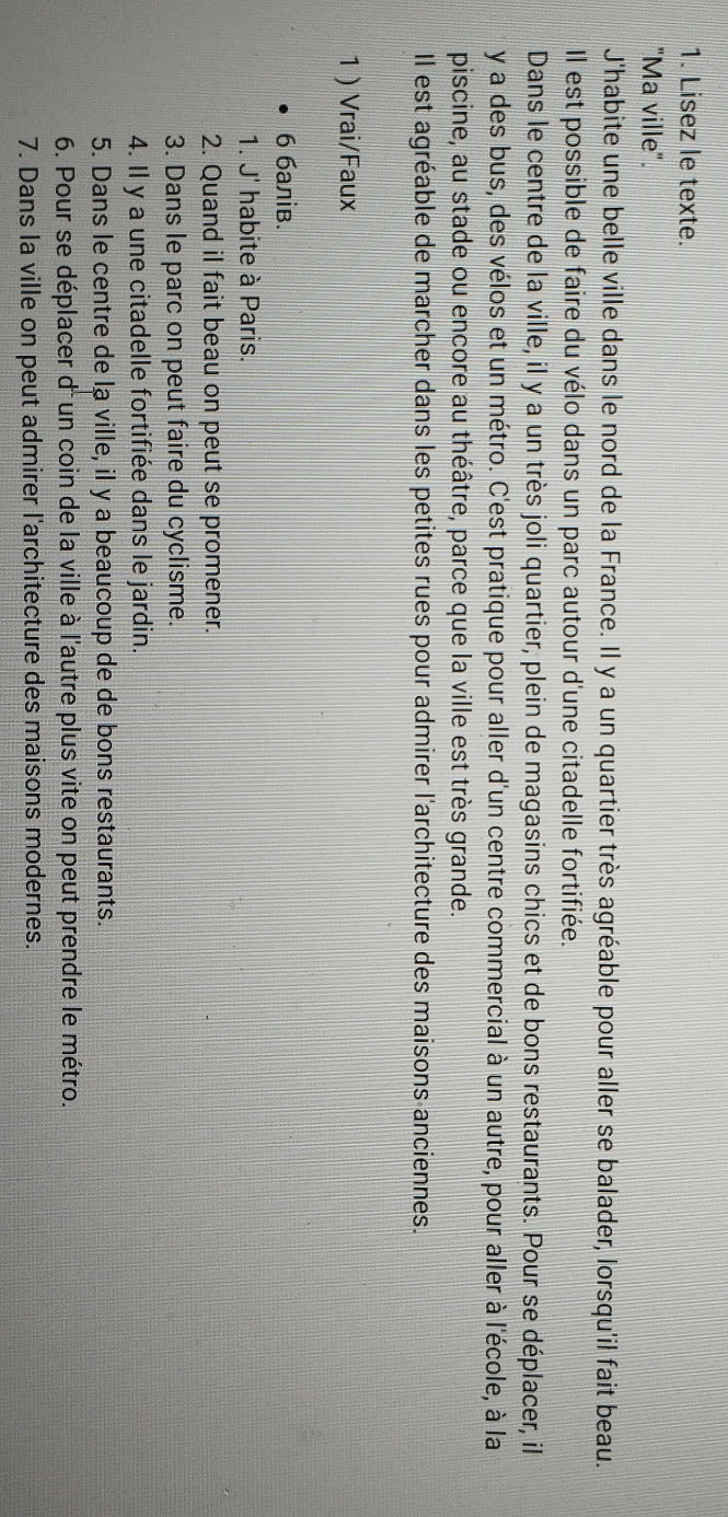 1. Lisez le texte. "Ma ville". J'habite une | StudyX