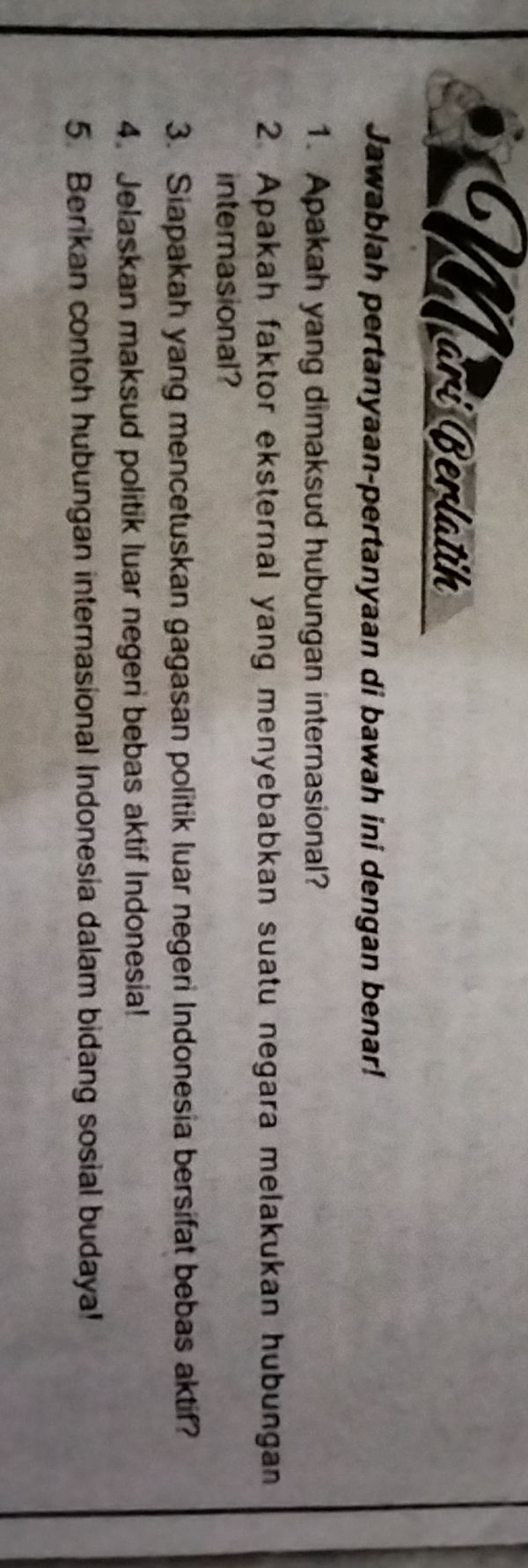 1. Apakah yang dimaksud hubungan | StudyX