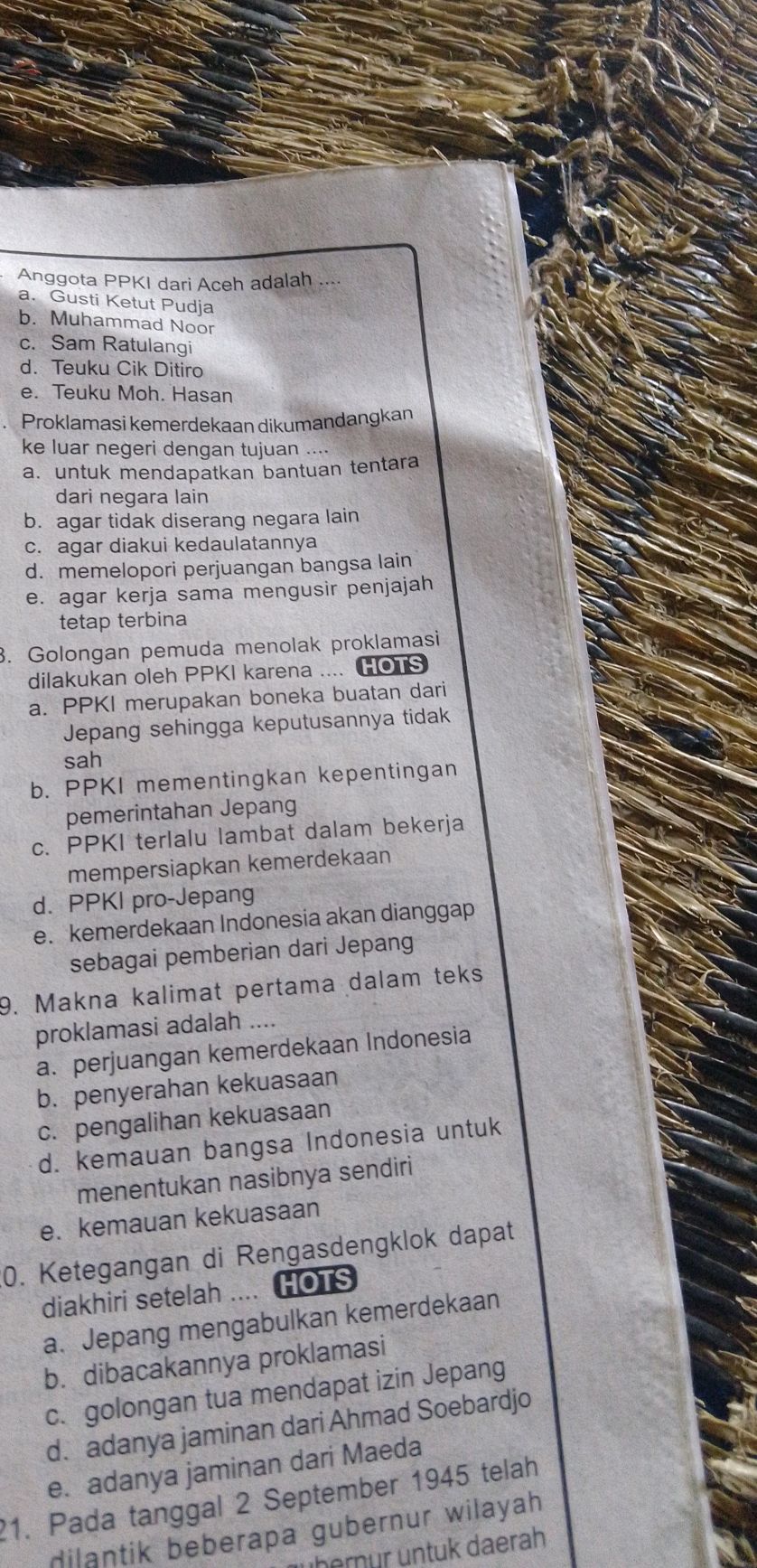 1. Anggota PPKI dari Aceh adalah.... a. | StudyX