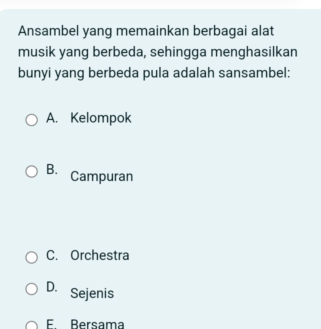 Ansambel yang memainkan berbagai alat musik | StudyX