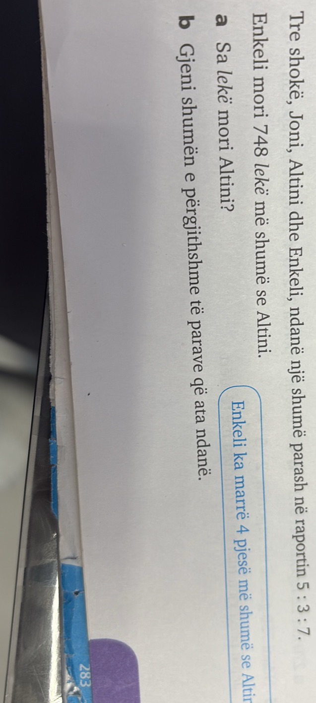 Tre shokë, Joni, Altini dhe Enkeli, ndanë | StudyX