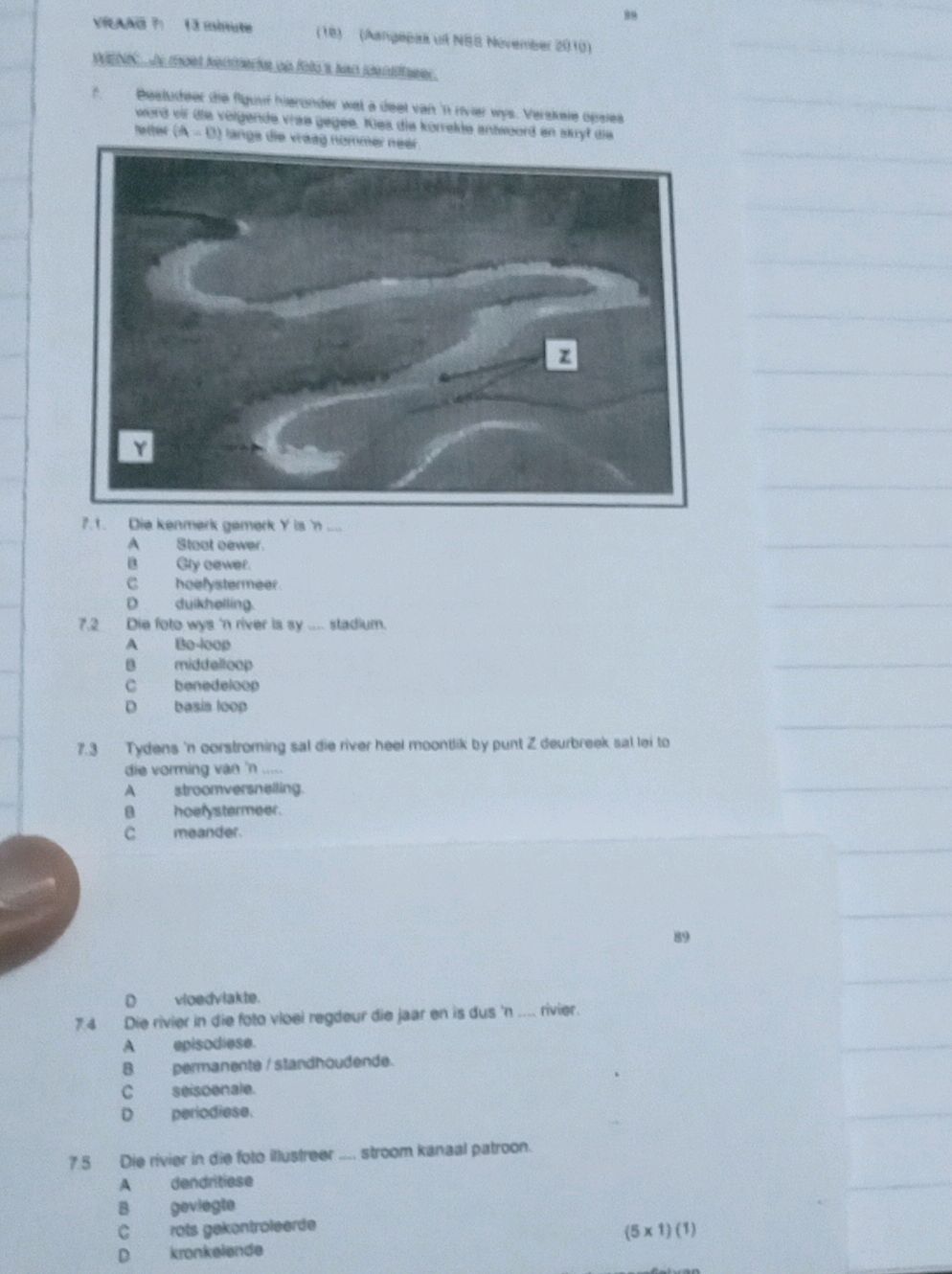 7.1. Die kenmerk gemerk Y is 'n ... A. | StudyX