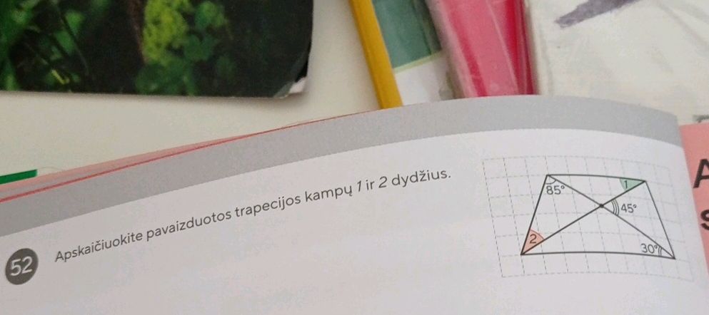 Apskaičiuokite pavaizduotos trapecijos kampų | StudyX