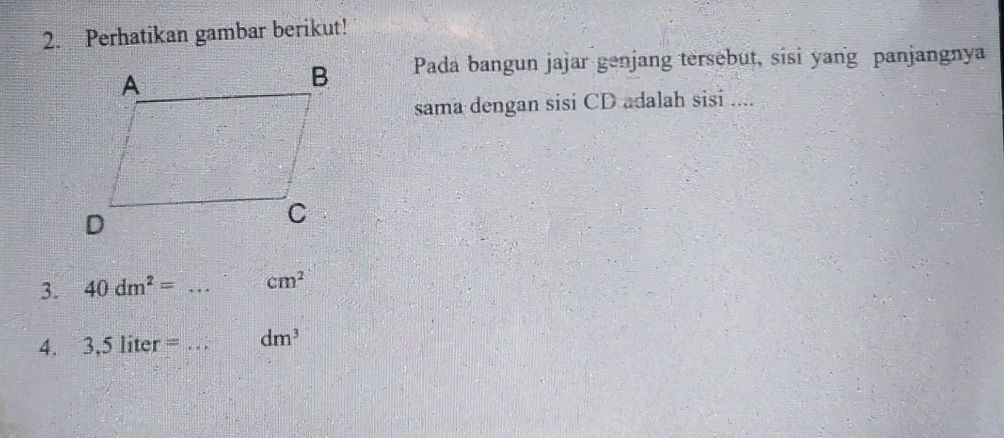 2. Perhatikan gambar berikut! Pada bangun | StudyX