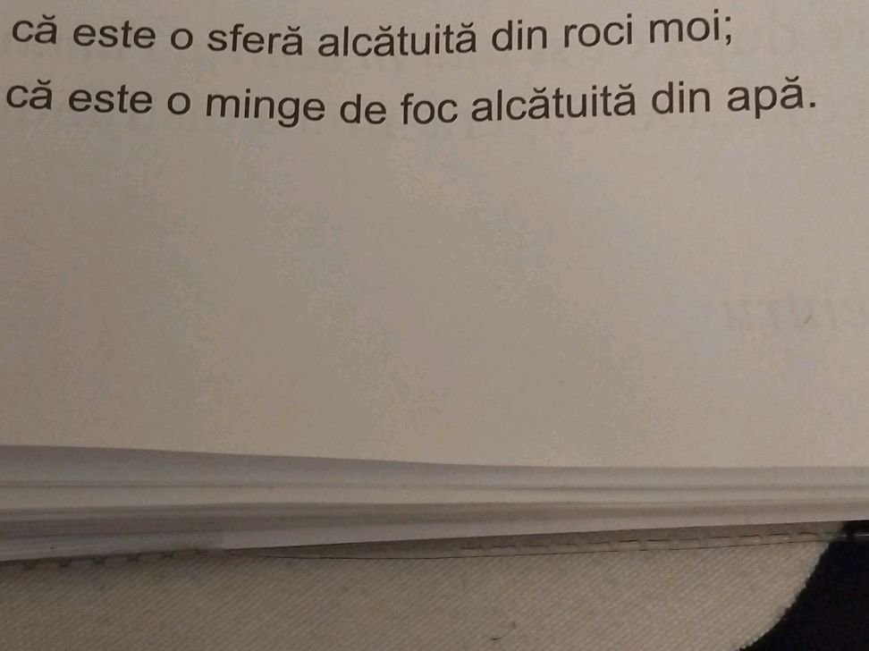 că este o sferă alcătuită din roci moi; că | StudyX