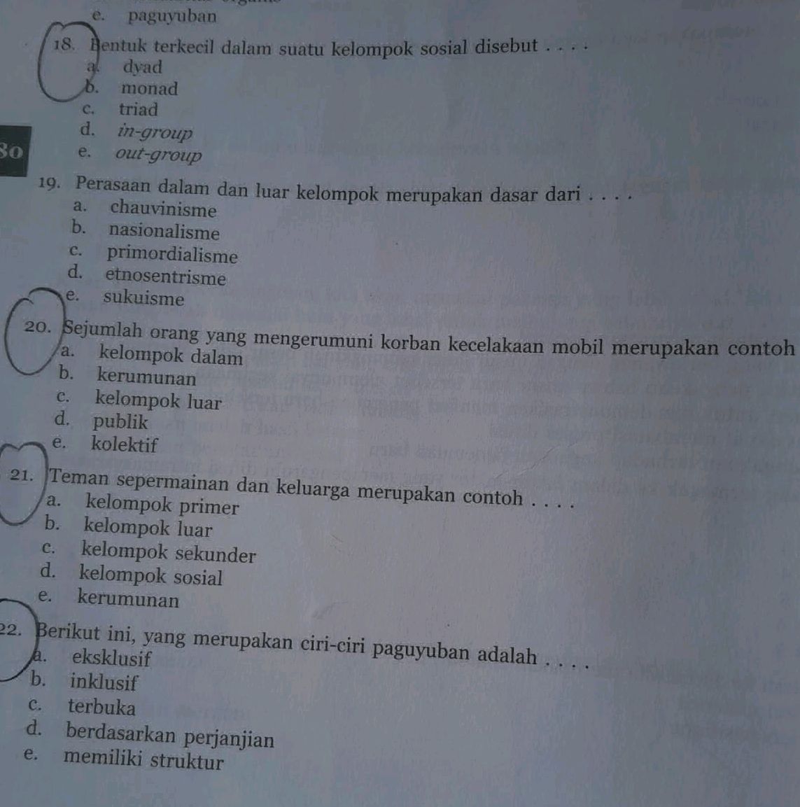 18. Bentuk terkecil dalam suatu kelompok | StudyX