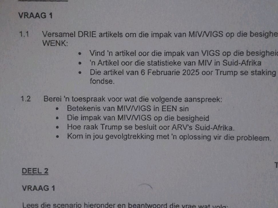 VRAAG 1 1.1 Versamel DRIE artikels om die | StudyX