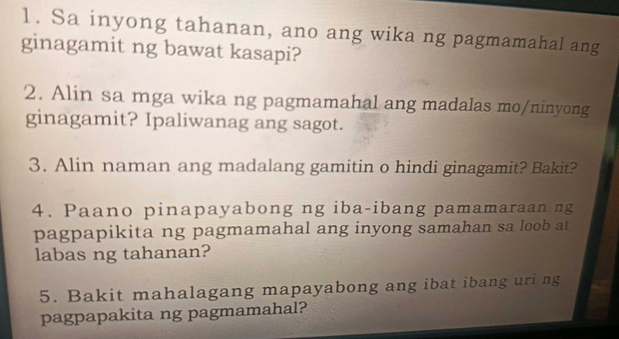 1 Sa inyong tahanan ano ang wika ng | StudyX